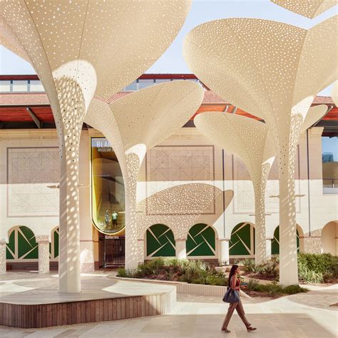 Snohetta Carries Out Renovations On Philip Johnsons Chippendale Building