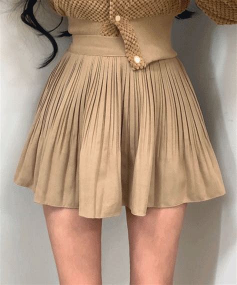 버닝블루 [3color 속바지안감] 캐릭캐릭 뒷밴딩 플레어 주름 플리츠 치마바지 버닝블루 버닝블루