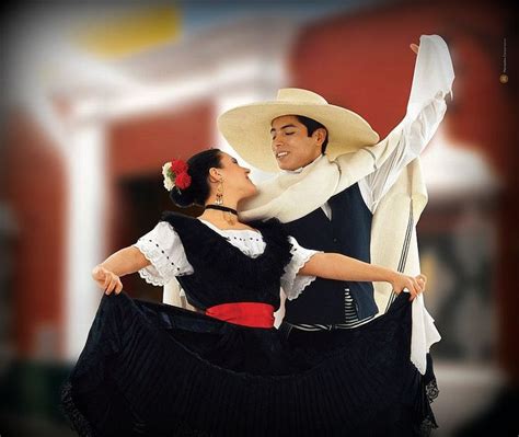 Viajeros Todo Peru Marinera NorteÑa El Cortejo Hecho Baile Y