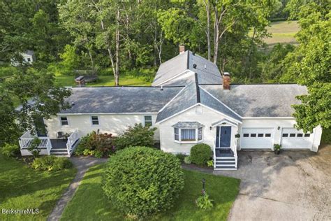Williamstown Ma Homes For Sale And Real Estate 40 Homes Trulia