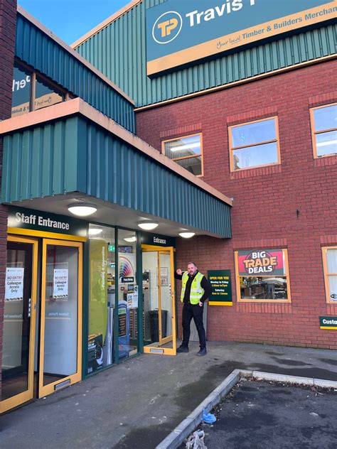 Good Morning One And All Lovely Day For A Trade Morning With Ryan Poulding And The Guys At