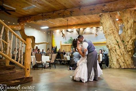 A Cut Above Event Center Saugatuck Mi Rustic Wedding Guide Event