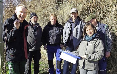 Pflege Für Die Böschungen Buggingen Badische Zeitung