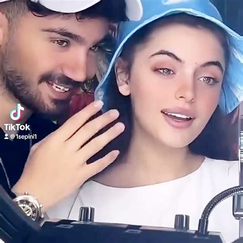 سپیده و مانی