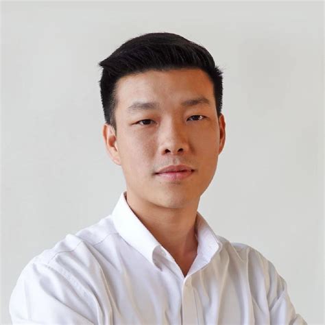 ประวัติ เท้ง ณัฐพงษ์ ทายาทเจ้าพ่ออสังหาฯ สู่ หัวหน้าพรรคประชาชน คมชัดลึก