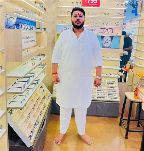 Vaibhav Dwivedi Vaibhavdwivedi • Instagram Photos And Videos