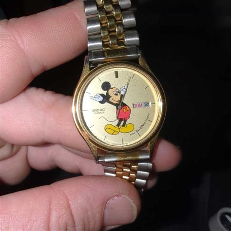 Rare Vintage Seiko Mickey Mouse Watch Gem