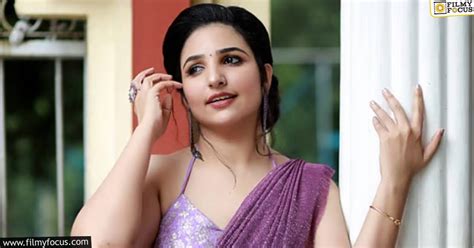 Rini George హోటల్ రూమ్ కి రావాలంటూ నటికి వేధింపులు Filmy Focus