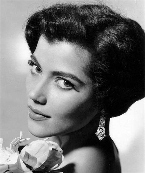 Saundra Edwards Biography Imdb