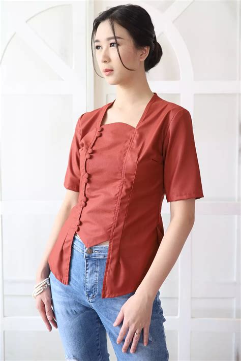 Jual Dhievine Batik Sinok Plain Terracotta Kebaya Original 2025