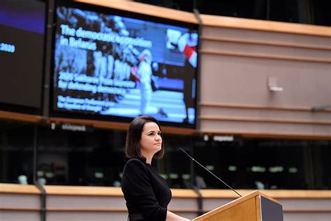 РУССС 🆕 Тихановская назвала насмешкой санкции Евросоюза против властей Беларуси Бывший