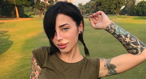 Alex Mucci età altezza fidanzato e stipendio QuiQuotidiano