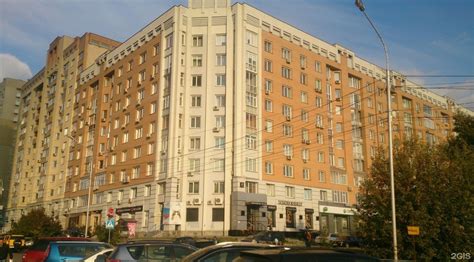 В этом районе есть канализационный люк, от которого идет запах | Все ...