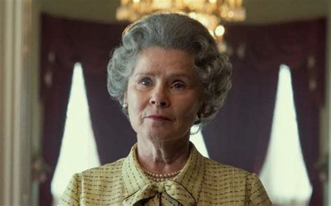 Netflixs The Crown Has Cast Their Prince William And Kate Middleton Stellar