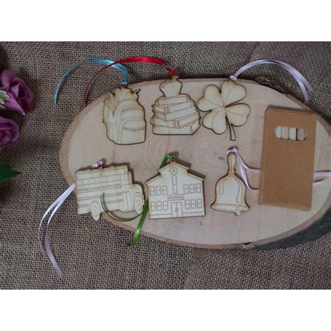 СЕТ ФИГУРКИ ЗА ОЦВЕТЯВАНЕ ПОДАРЪК ЦВЕТНИ МОЛИВИ