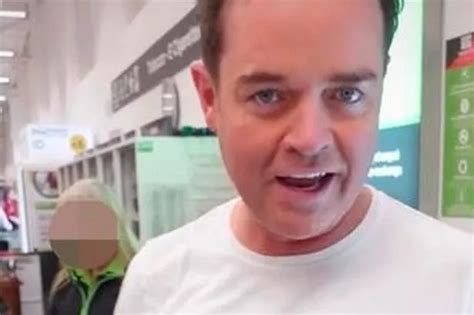 ITV S Stephen Mulhern Criticised For Cruel Prank On Supermarket
