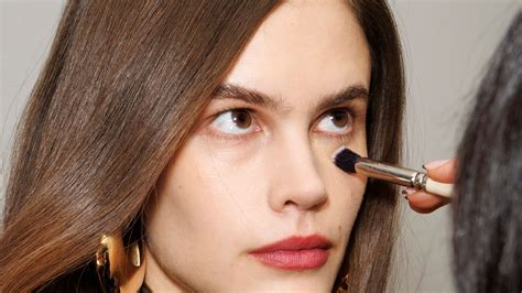 Colored Concealer What It Is And How To Use The Various Shades World