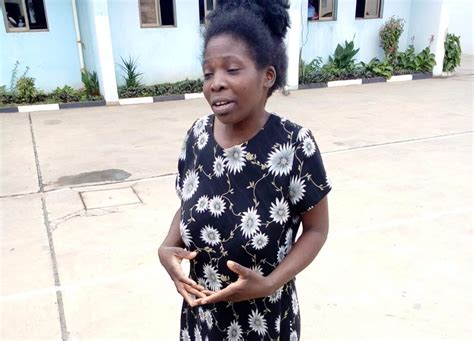Depois De Quase Um Ano Mulher É Detida Por Abandonar Filha Jornal O