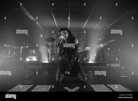 Edinburgh Scotland 21st Mar 2025 Scottish Singer Songwriter Lauren