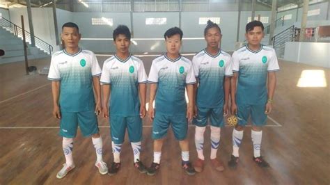 ဝက်လက်မြို့၌ ၇၅ နှစ်မြောက် စိန်ရတုပြည်ထောင်စုနေ့ကို ဂုဏ်ပြုကြိုဆိုသောအားဖြင့် ဌာနပေါင်းစုံ