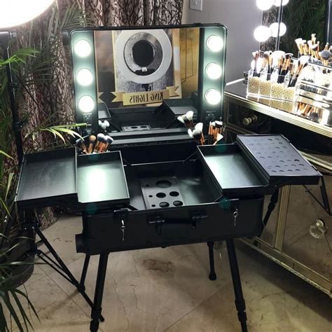 Makeup Kit Case With Lights At Bianca Sackett Blog