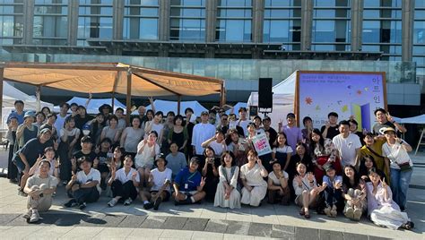 Little Press Fair 리틀프레스페어 【아트인북스 2024】 어제는 온종일 비가 내렸지만 오날은 내내 맑은