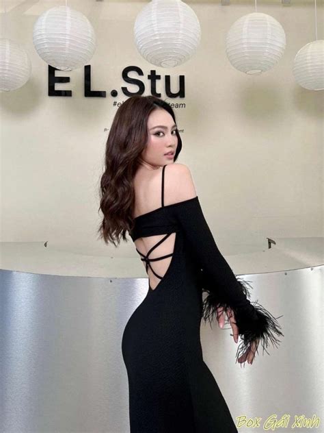 150 Ảnh Ninh Dương Lan Ngọc nude khoe body sexy