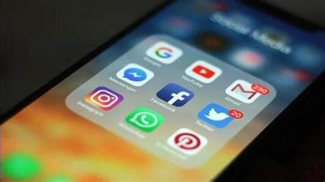 Govt Asks Big Tech Platforms To Trial Manage Age Gating On Their Own Mint