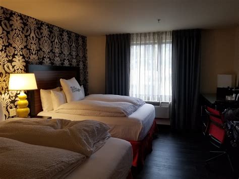 Staypineapple The Maxwell Hotel Seattle Center Updated 2024 Reviews