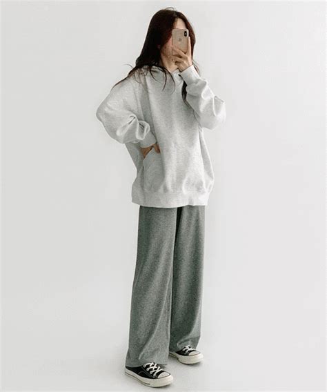 허리밴딩ok 릴리 스트라이프 겉기모 일자바지 트레이닝팬츠 봄 가을 겨울 간절기 얇은 편한 오버핏 고무줄 와이드팬츠 추리닝 운동복 데일리룩 기본템 에이블리