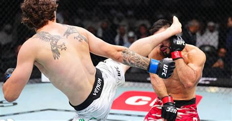 Quillan Salkilld Scores Vicious Head Kick Ko Against Nasrat Haqparast