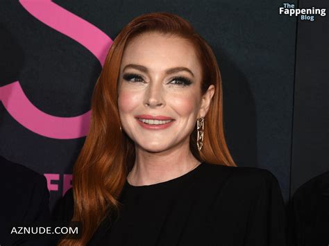 Lindsay Lohan Sexy Stuns At The Mean Girls Premiere In New York City
