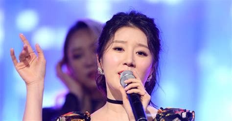 나비 이태원 참사 국가애도기간 따라 봄별꽃 발매 연기