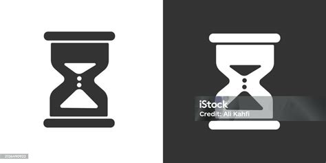 모래 시계 단색 아이콘입니다 데이터 전략 계획 연구 입체 아이콘 모음을 포함합니다 벡터 일러스트 레이 션입니다 웹사이트 디자인 로고 앱 템플릿 Ui 등 24에 대한 스톡