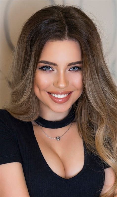 Most Beautiful Eyes Stunning Eyes Beautiful Gorgeous Sexy Beautiful Women Beautiful Girl
