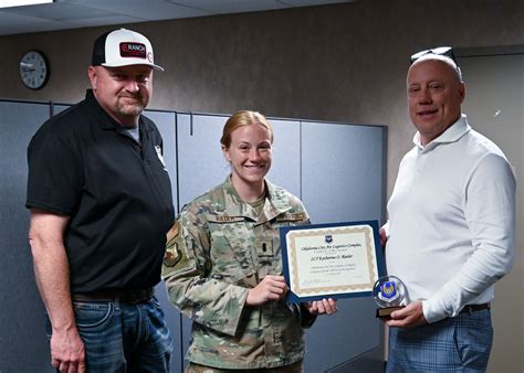 Quarterly Award Winners Recognized At Oc Alc Tinker Air Force Base