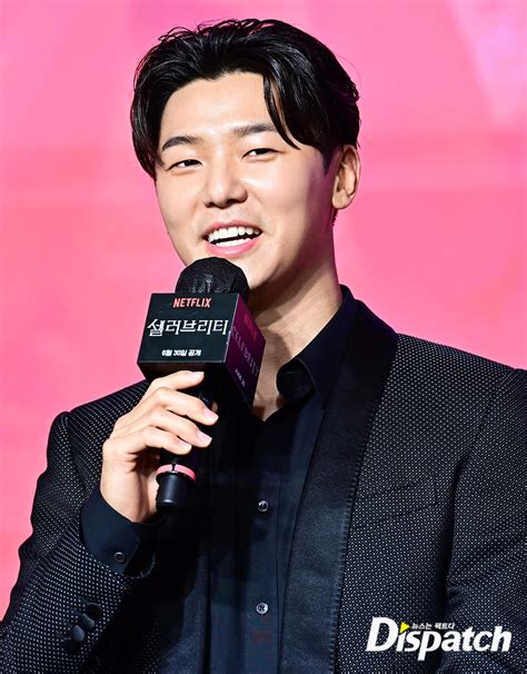 현장포토 남자는 수트다이동건·강민혁 흑백의 조화 디스패치 뉴스는 팩트다